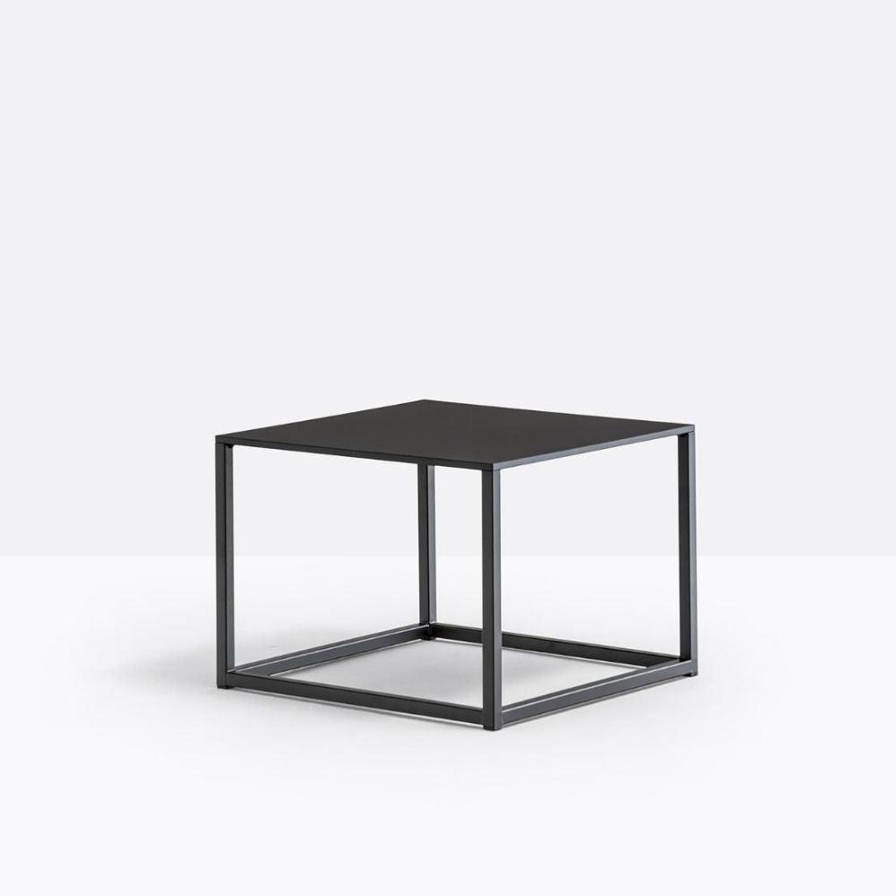 Pedrali Code coffee table 50x50 cm. in solid laminate