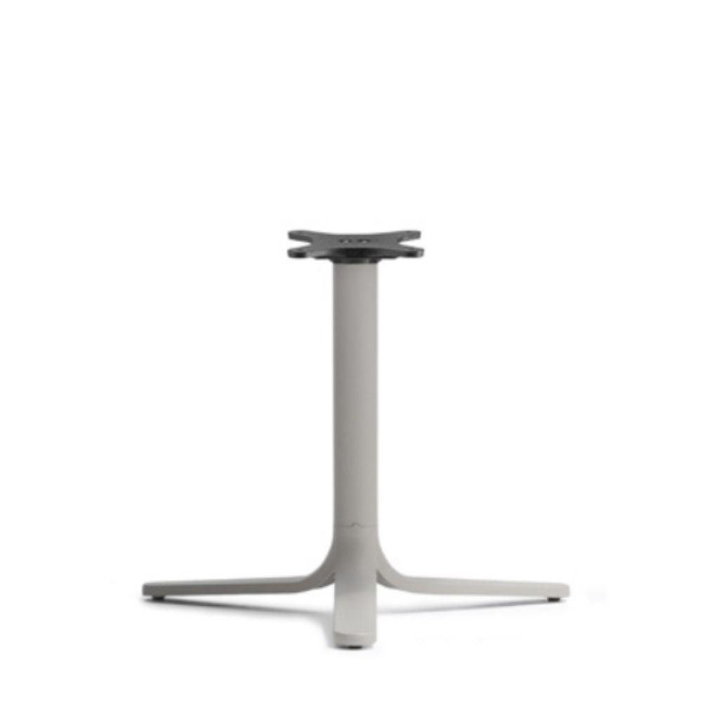 Pedrali Fluxo 5463 3-leg table base beige H.50 cm. – ShopDecor